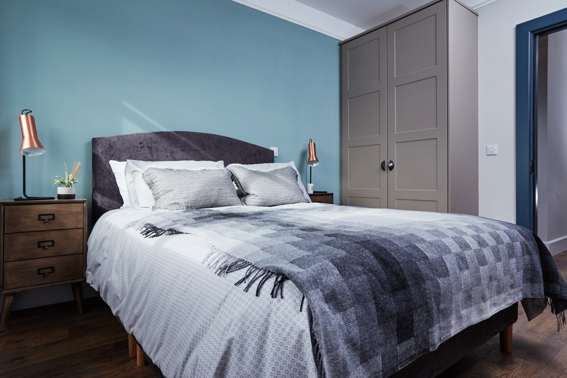 Dublin Archives - Node property